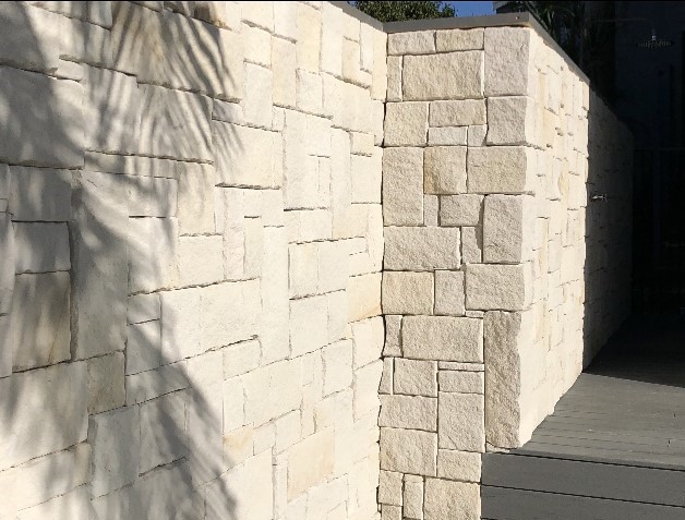 Sandstone wall cladding - stone walling, flooring - Australian stone