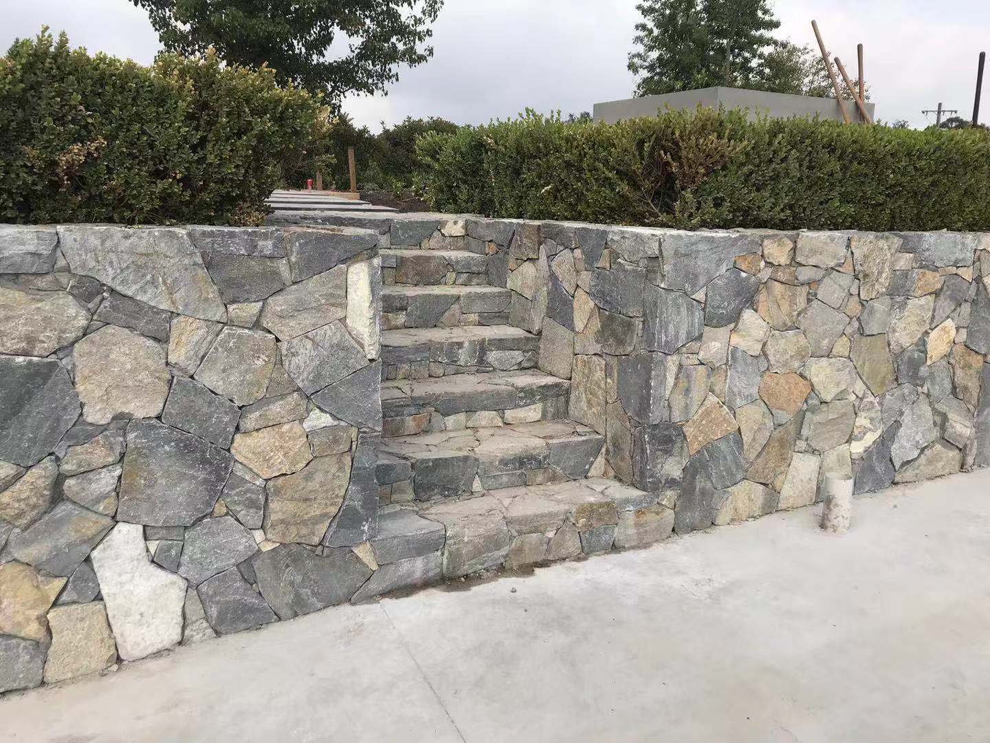 Eyre irregular wall cladding - Feature wall stone - Aussietecture stone