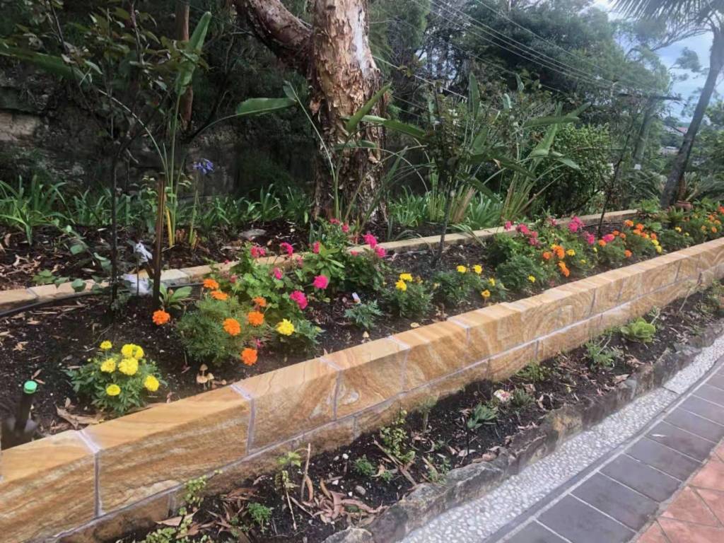 Sandstone Logs - Australian Sandstone Blocks - Aussie Made
