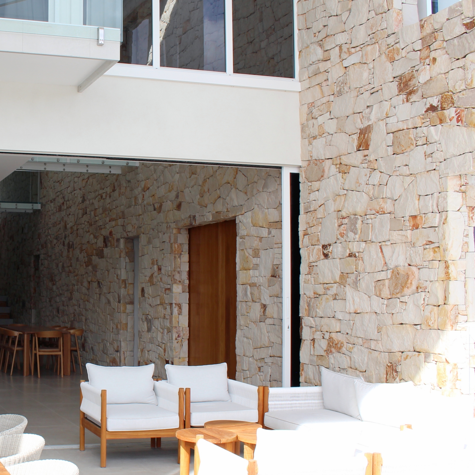 Stone cladding - Natural stone walling for interior and exterior walls