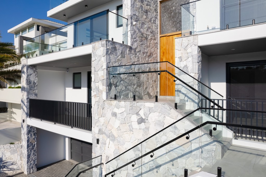 Walling Stone Cladding - Eulo Irregular Marble Wall Cladding Stone