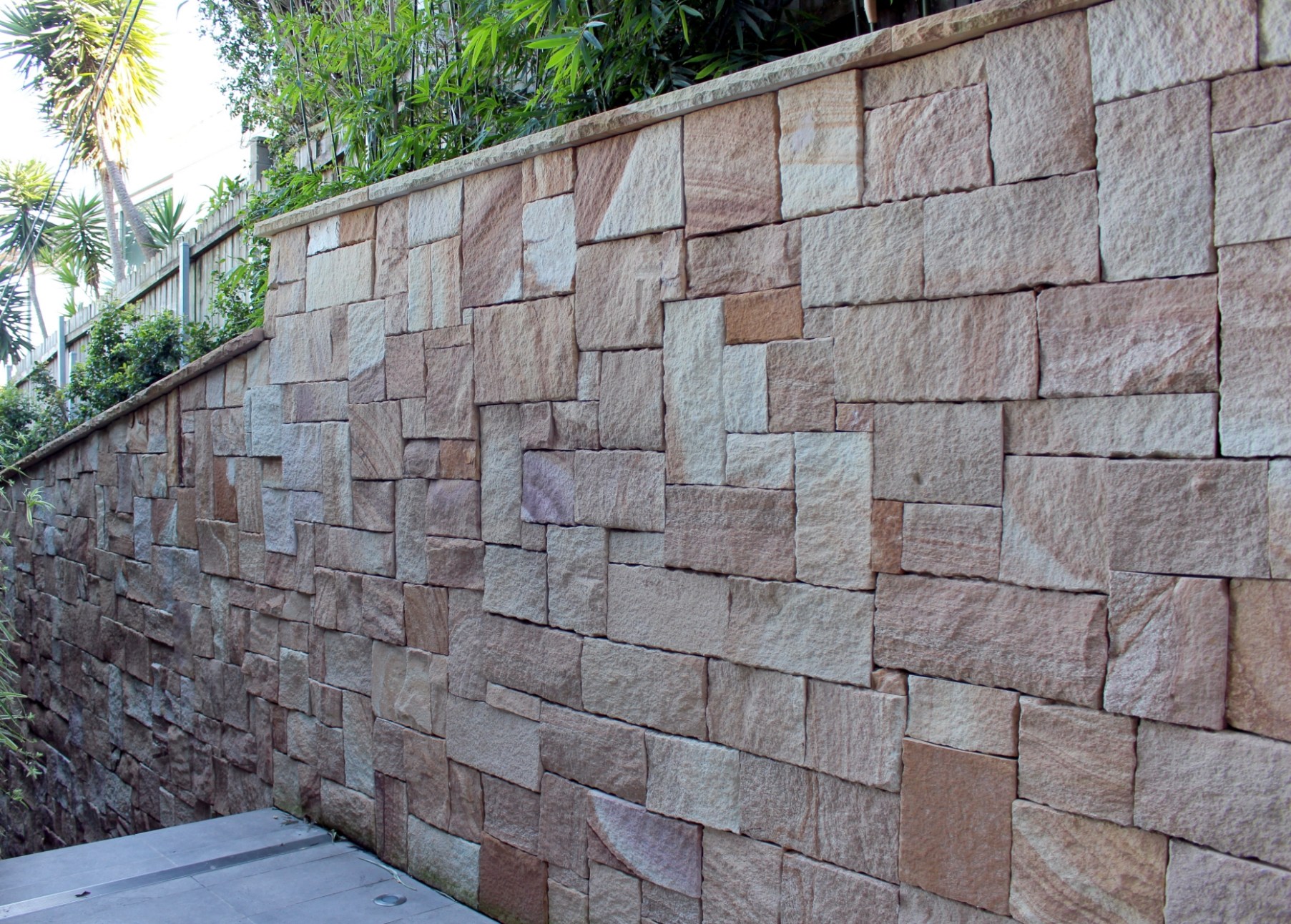 Sandstone claddings - Australian sandstone - Natural Stone Walling