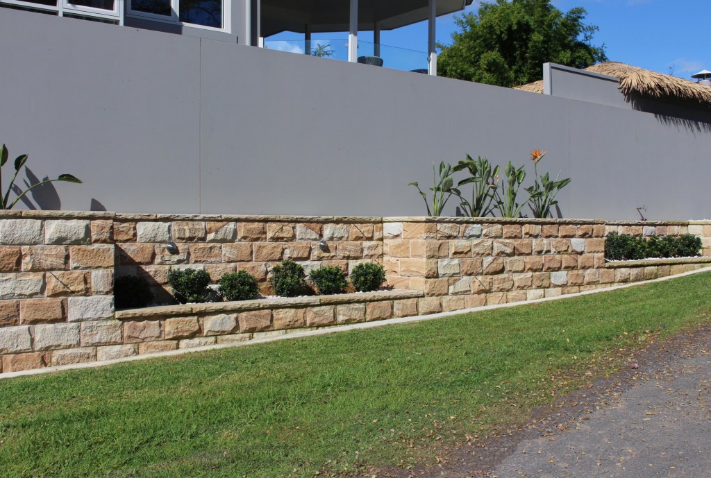 Rockface Sandstone Walls - Australian Sandstone Wall Cladding