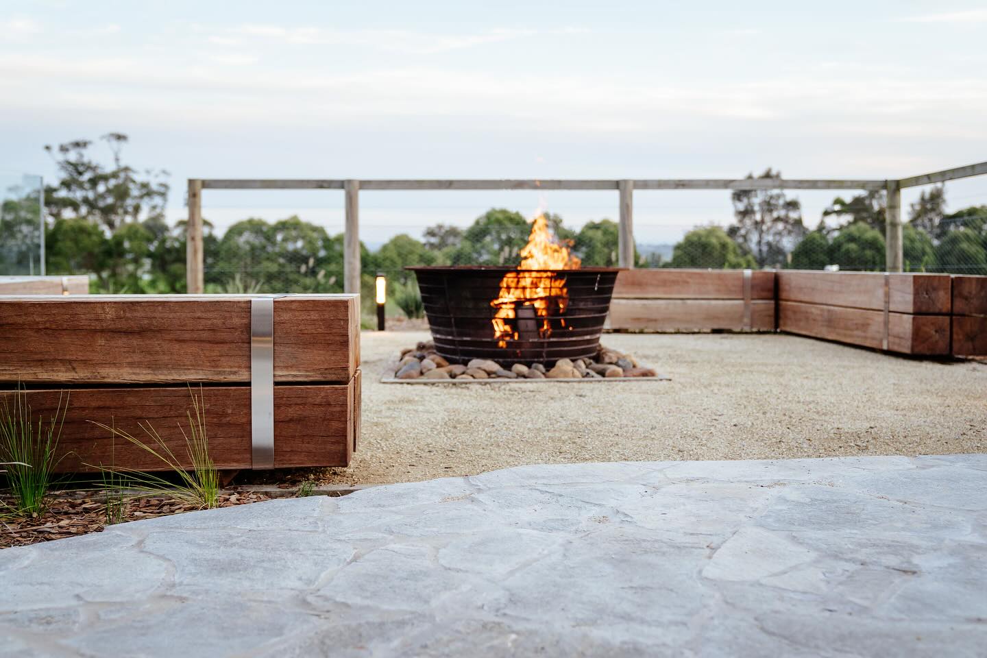 Crazy paving stone and Eyre stone cladding - Wallalong Project